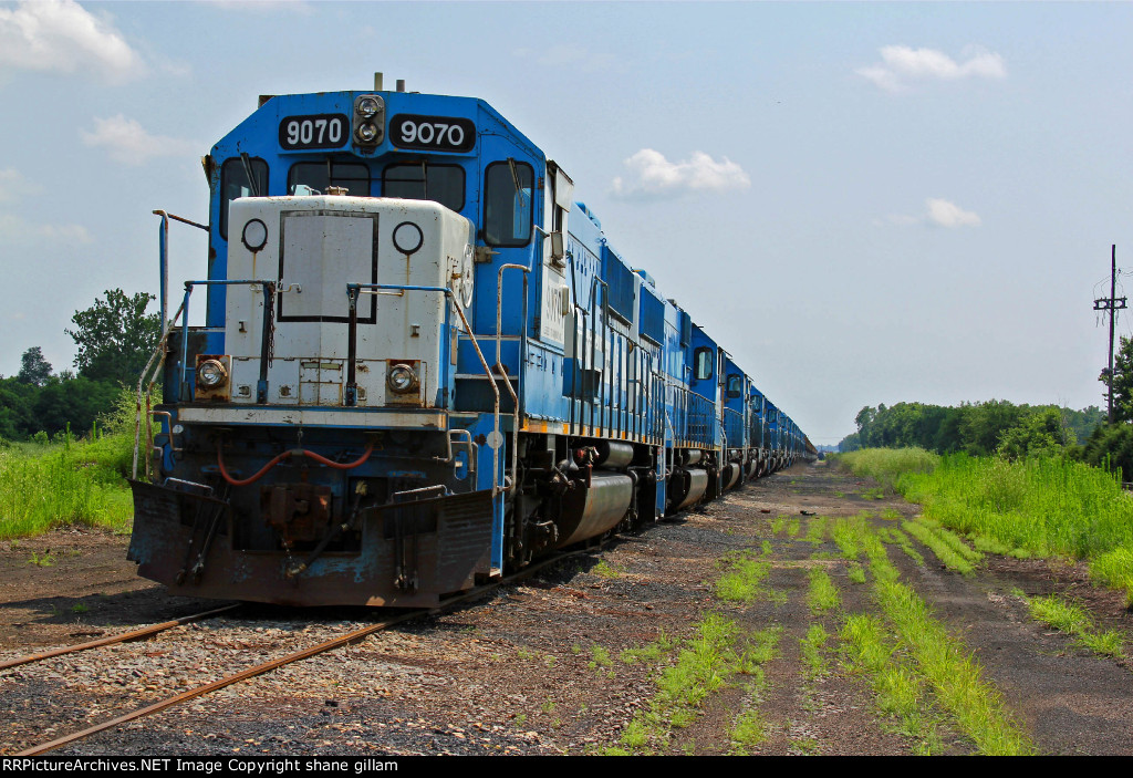 EMDX 9070 Long Line of the Oakways!!